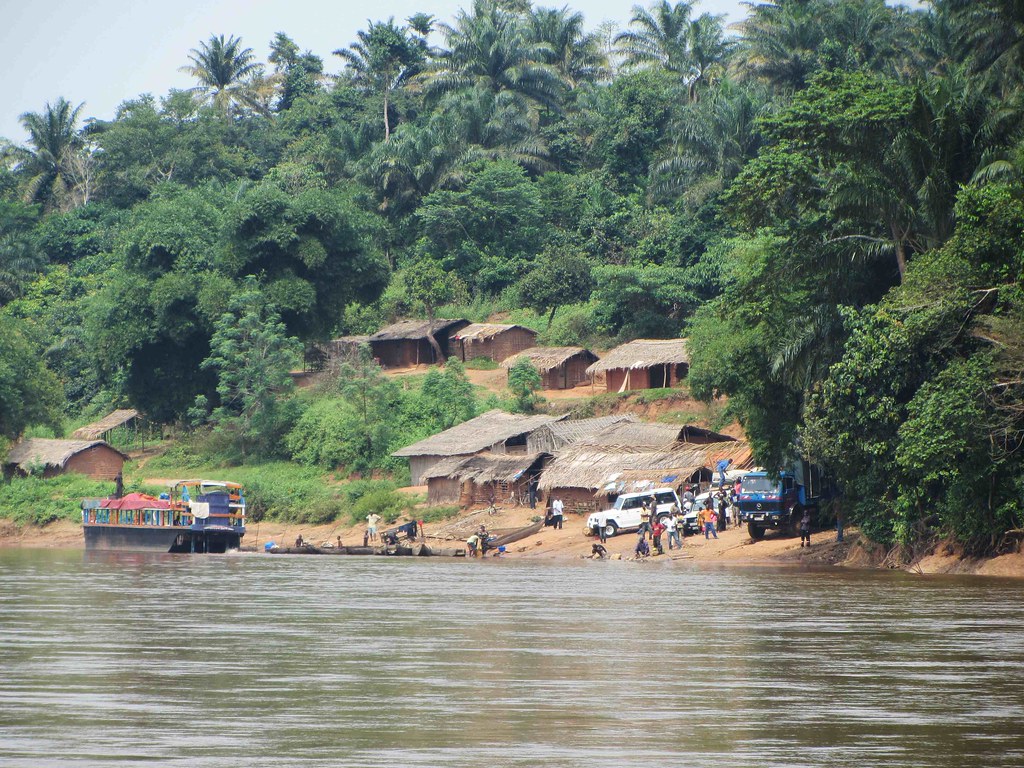 Reach To Kasai River: Access and Exploration Guide