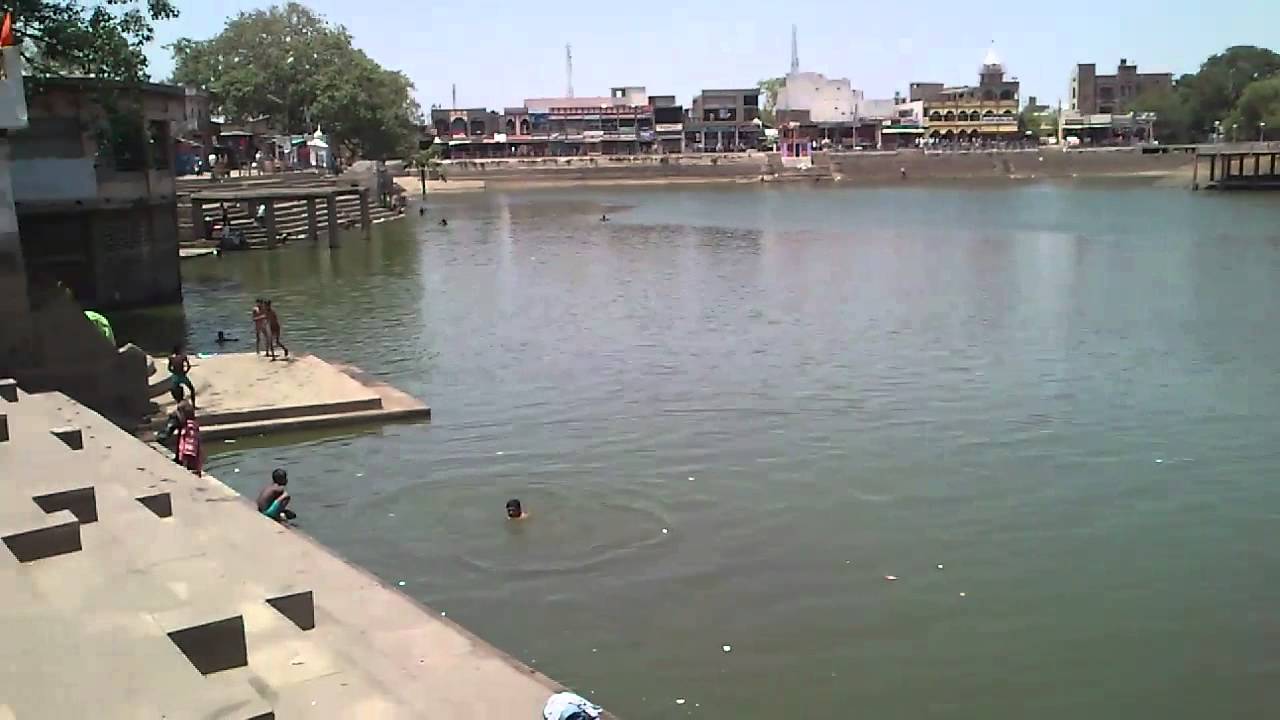 Reach Tapti River: A Traveler's Guide