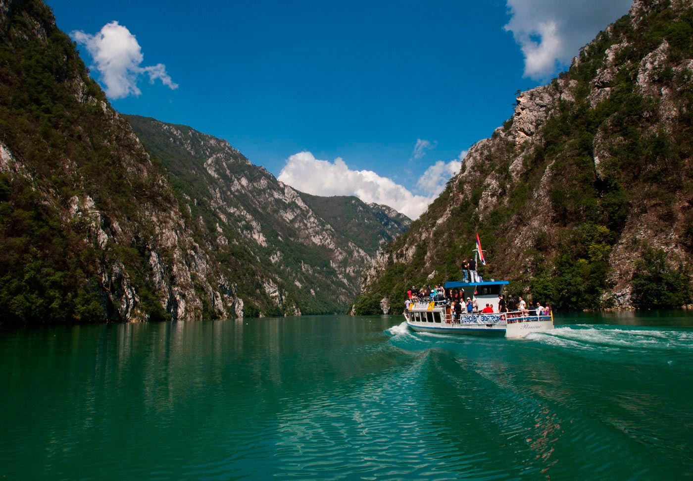 How to Reach Drina River: A Comprehensive Travel Guide